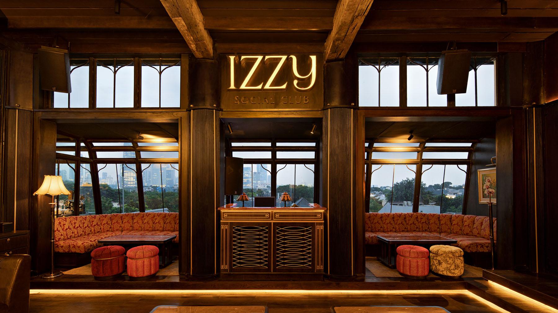 Izzy - Helenagustinestudio | Helen Agustine Studio